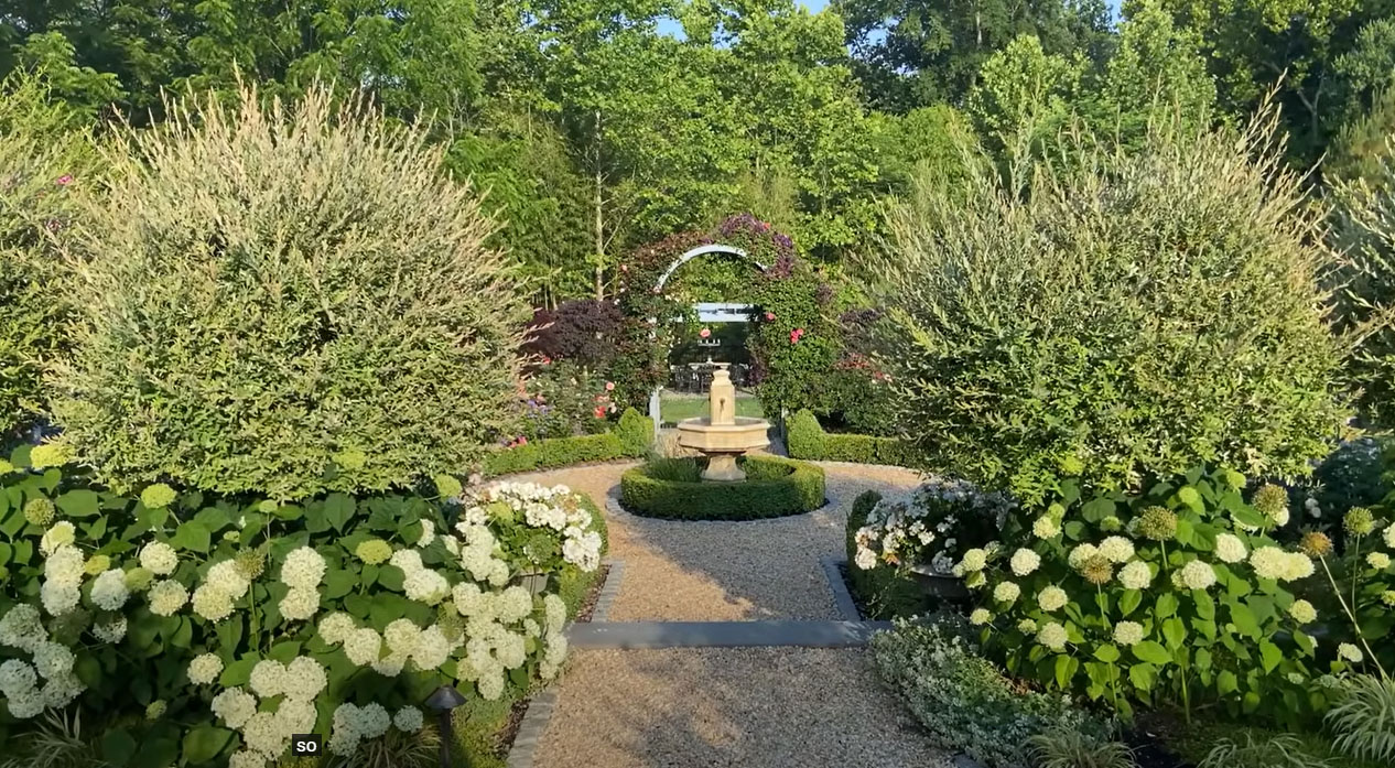 Takeaways from Yvonne Tsikata's Beautiful Virginia Garden : Avant Gardens
